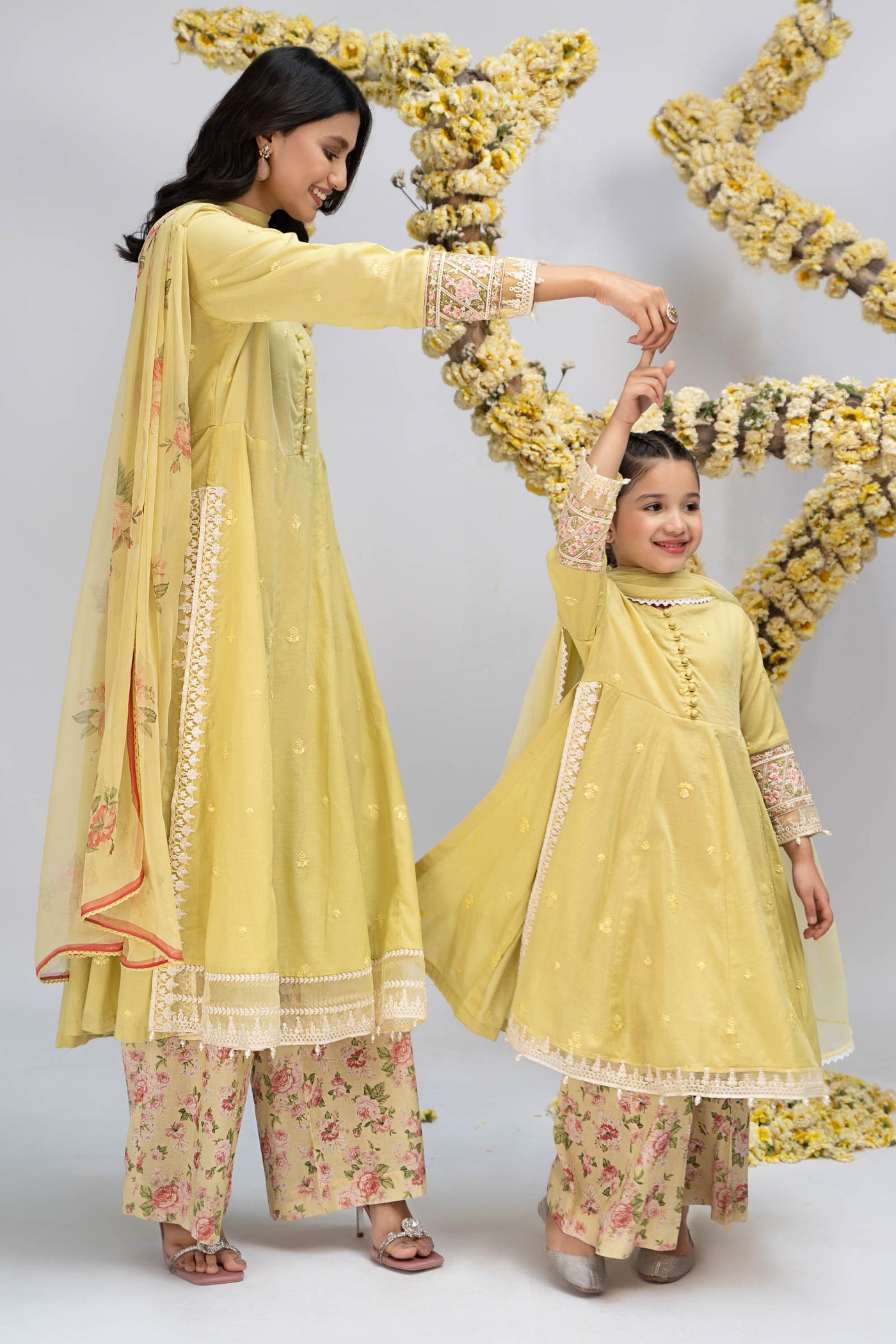Suit Yellow DW-EA23-17 – Maria.B. Designs (PK)