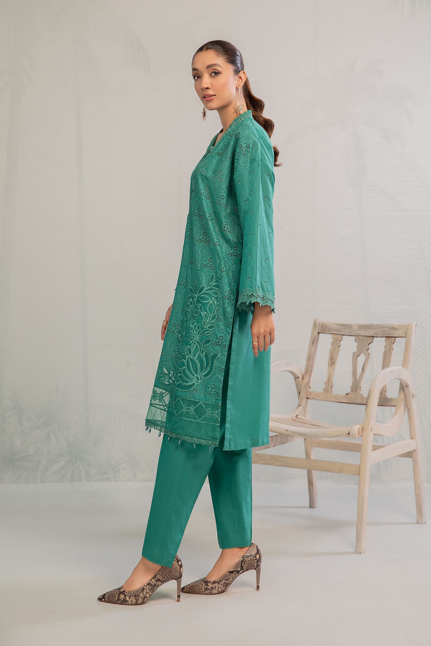 Suit Ferozi DW-EA23-22 – Maria.B. Designs (PK)