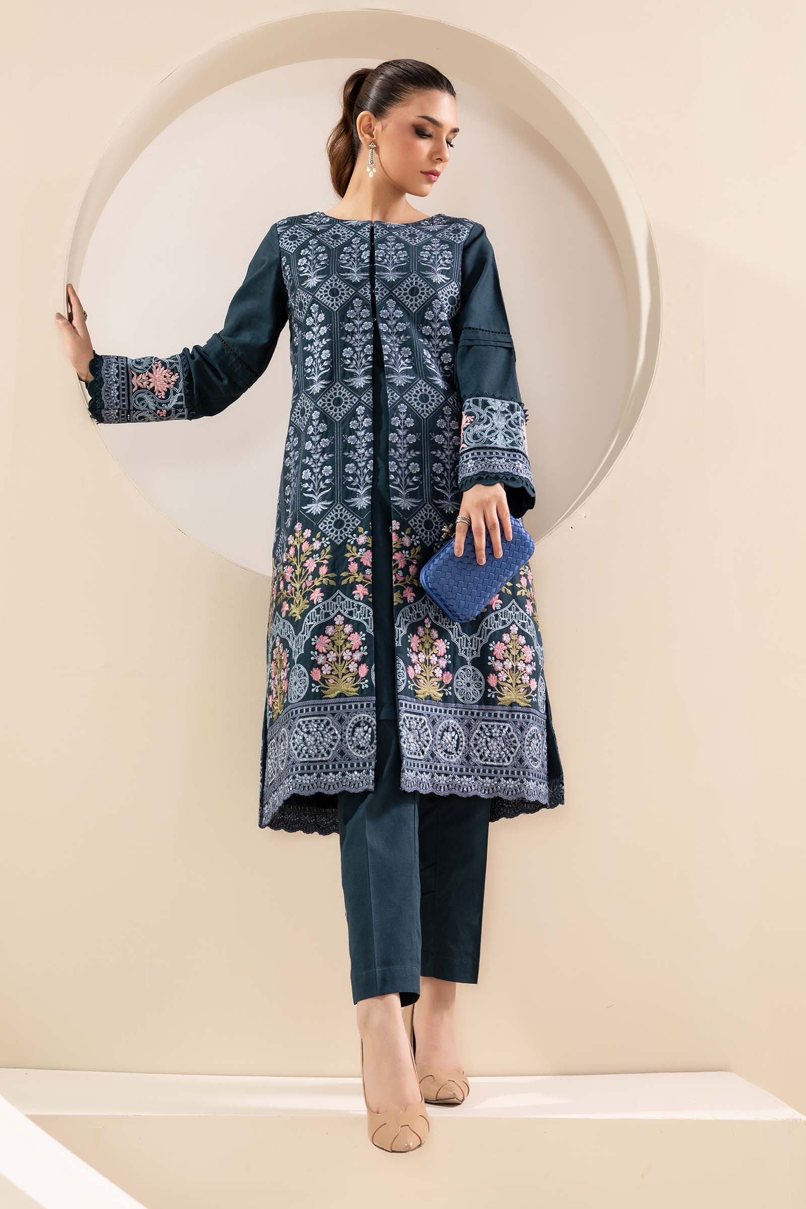 3 Piece Embroidered Khaddar Suit – Maria.B. Designs (PK)
