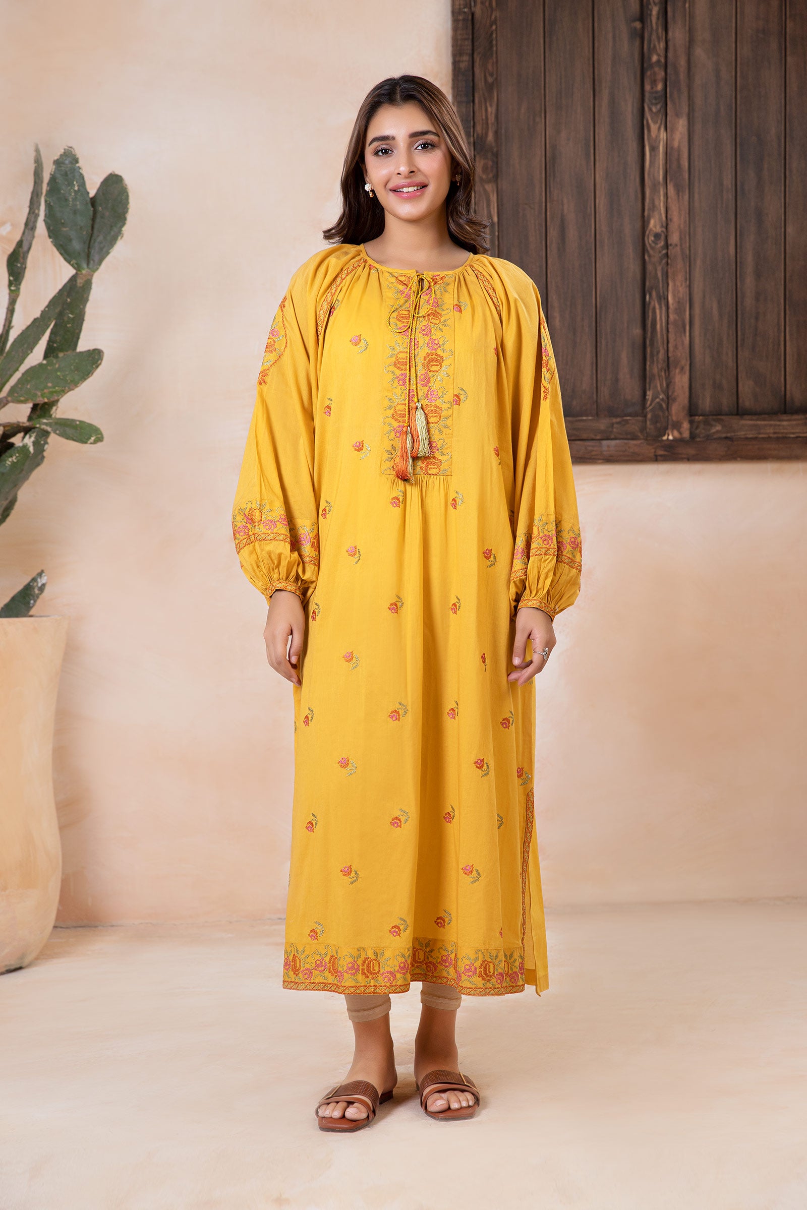 Embroidered Arabic Lawn Tunic – Maria.B. Designs (PK)