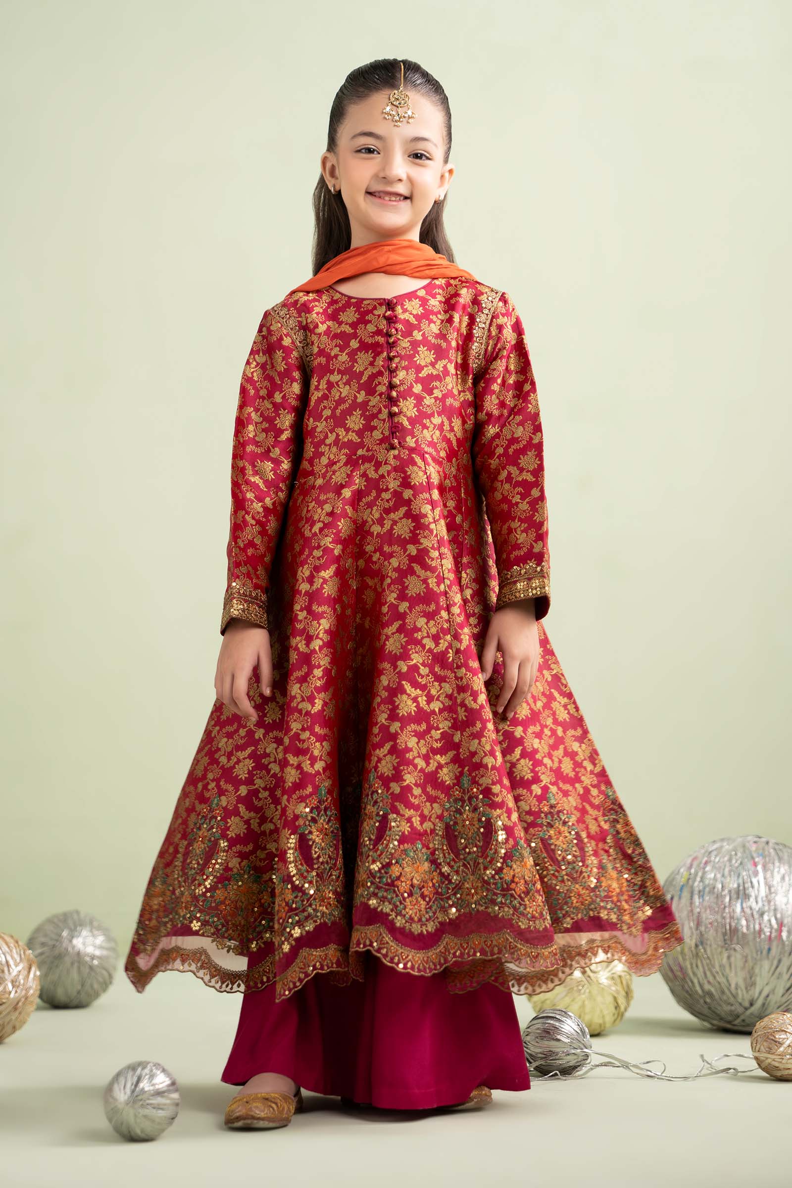 3 Piece Embroidered Jamawar Suit – Maria.B. Designs (PK)