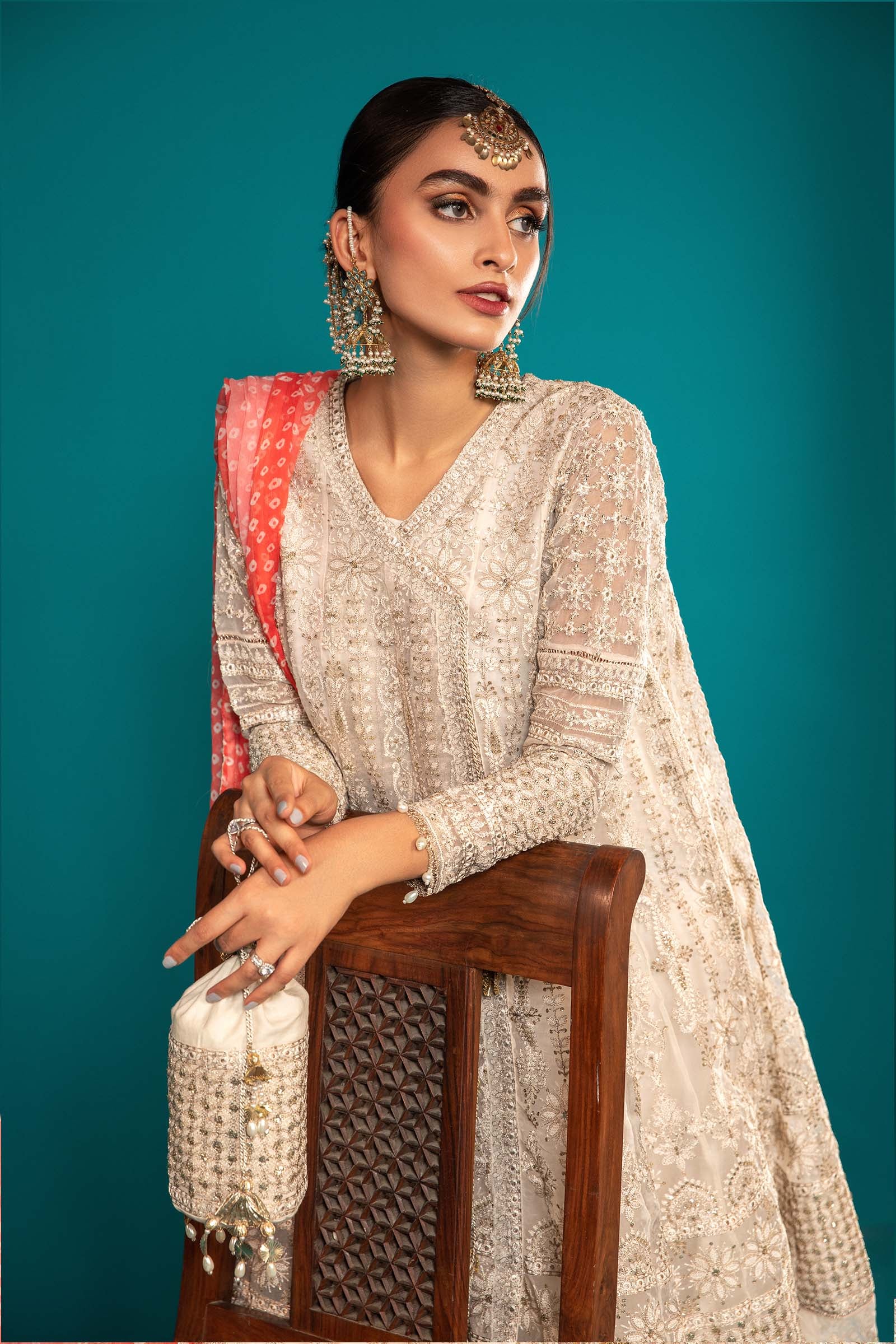Suit Off White SF-EA23-06 – Maria.B. Designs (PK)