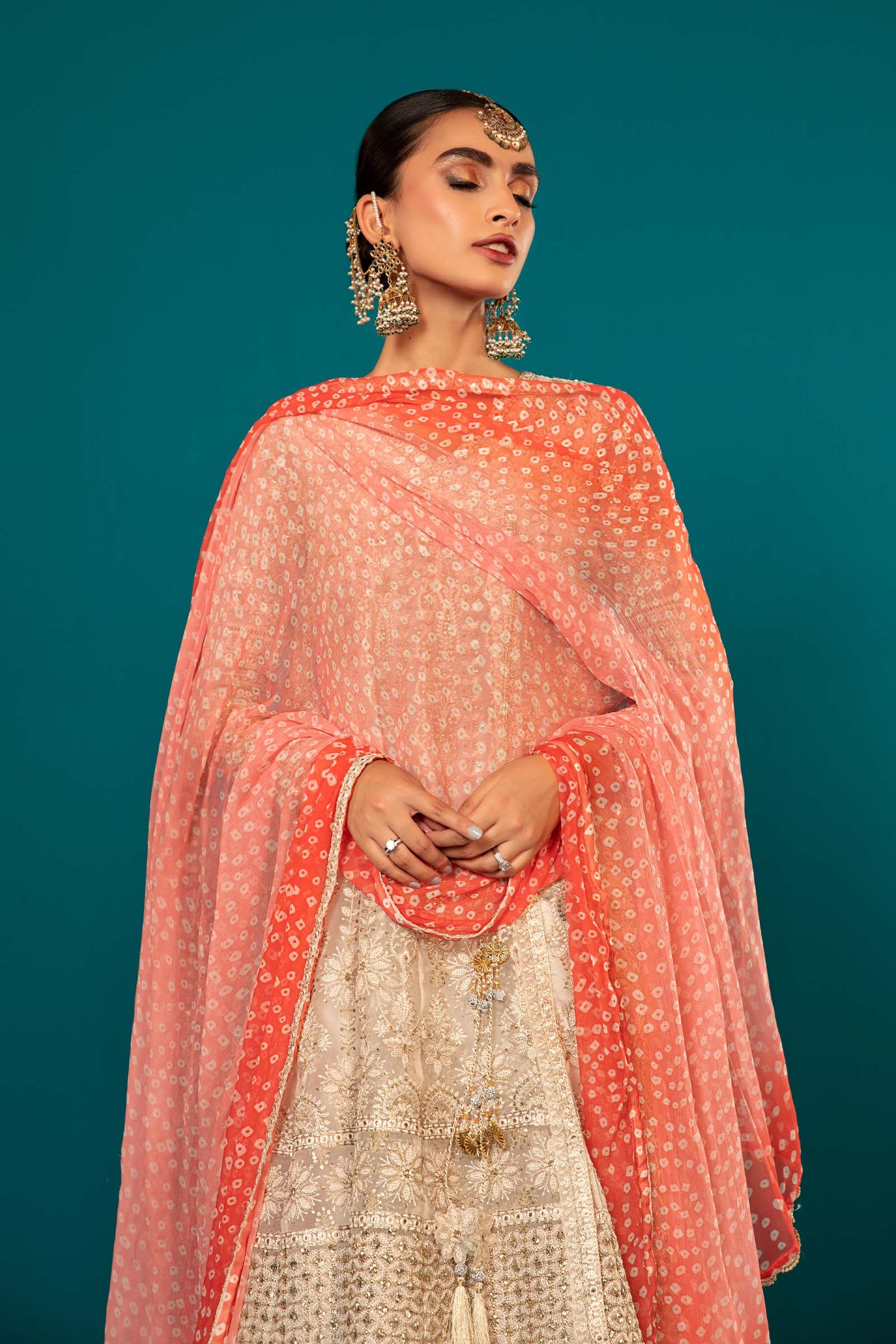Suit Off White SF-EA23-06 – Maria.B. Designs (PK)