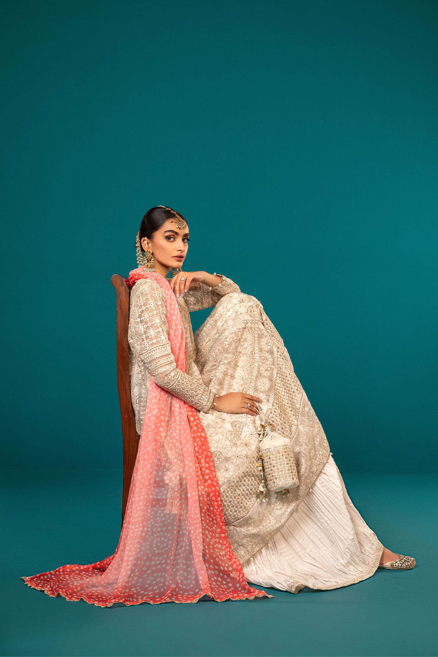 Suit Off White SF-EA23-06 – Maria.B. Designs (PK)