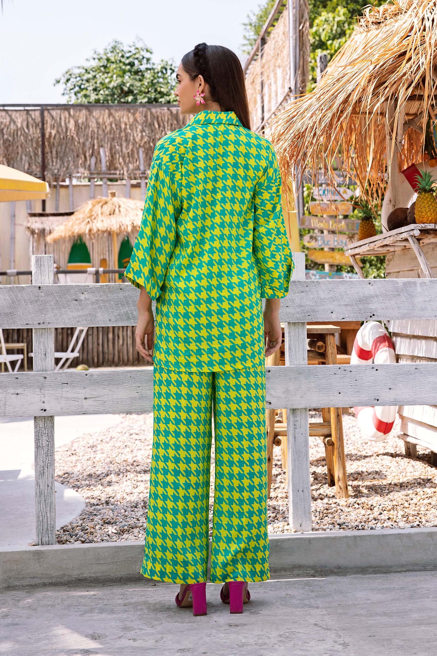 Suit Green MB-EF23-189 – Maria.B. Designs (PK)