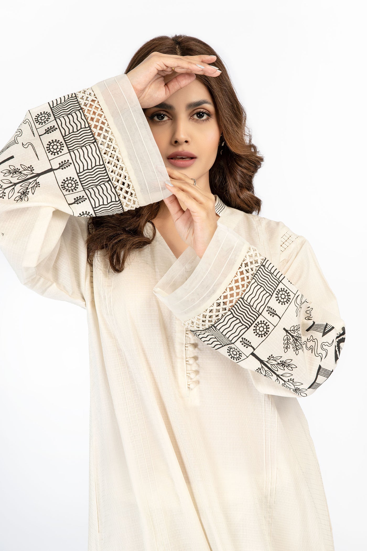 Suit Off White MB-EF23-91 – Maria.B. Designs (PK)
