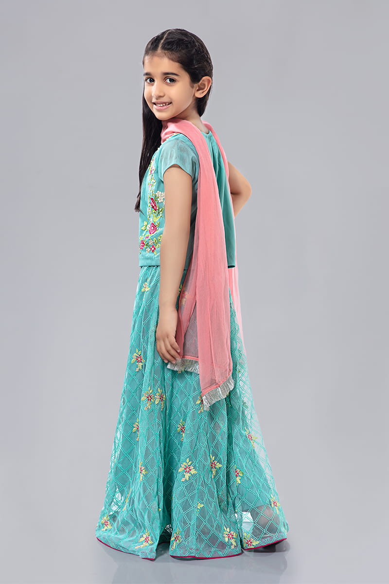 Suit Ferozi MKS-EF20-28 is available in Ferozi Color - Maria.B. – Maria ...