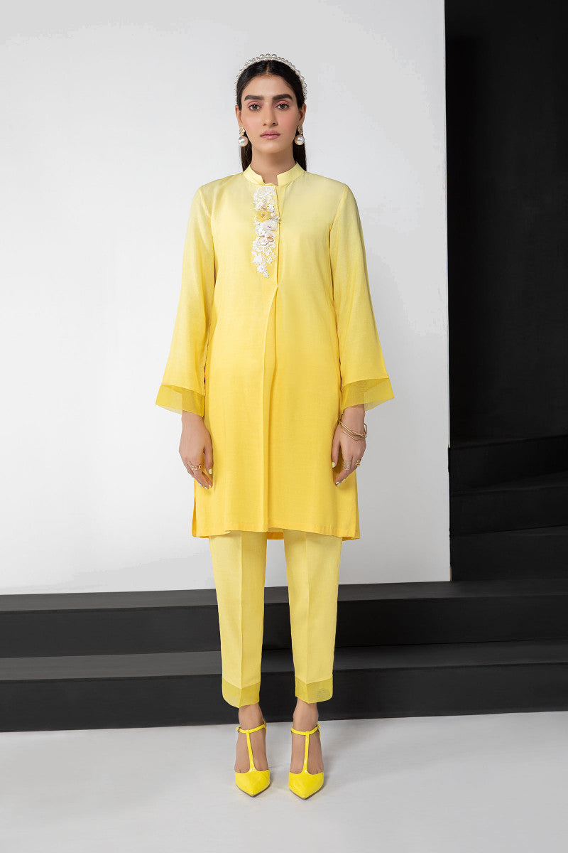Suit Yellow MB-SS21-150 is available in Yellow Color - Maria.B. – Maria ...